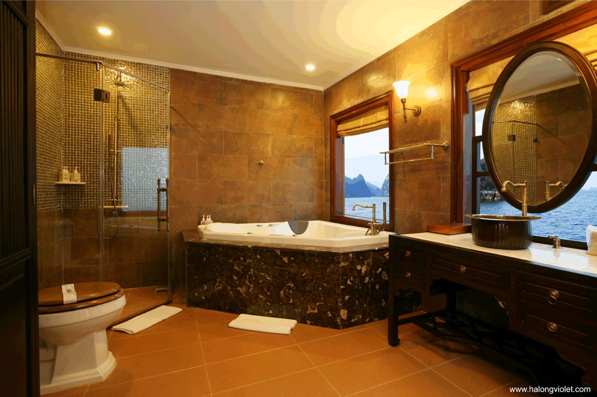 Halong Violet Boat – Asiatique Design