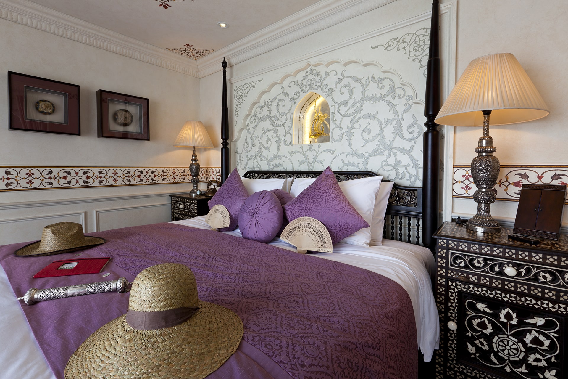 Jahan Cruise Ship – Asiatique Design